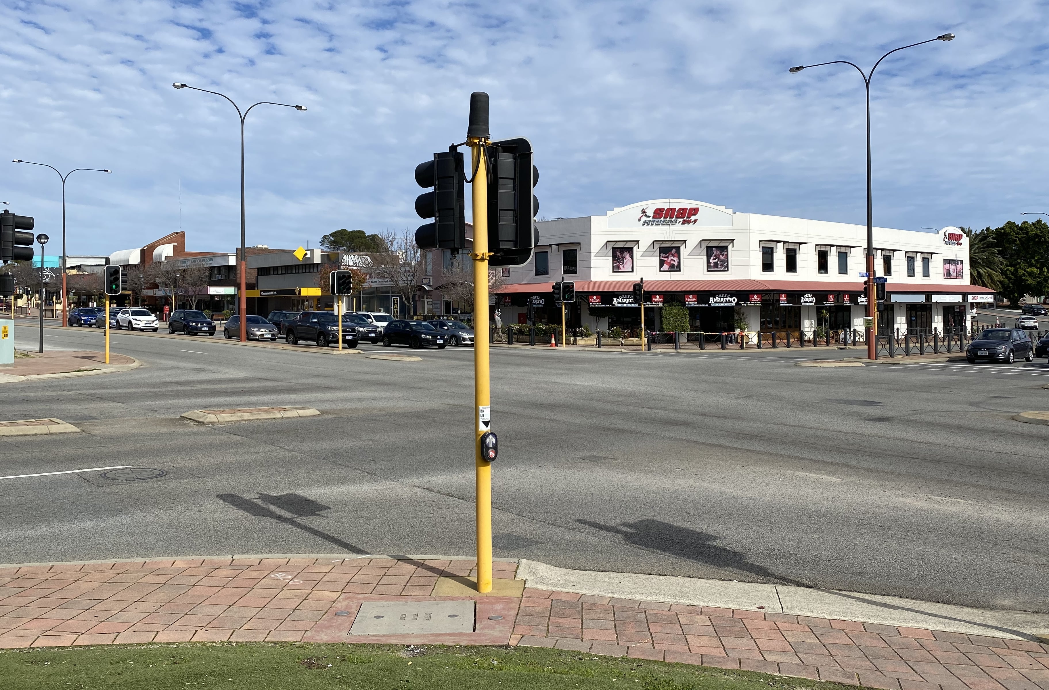 Main, Hutton & Royal St